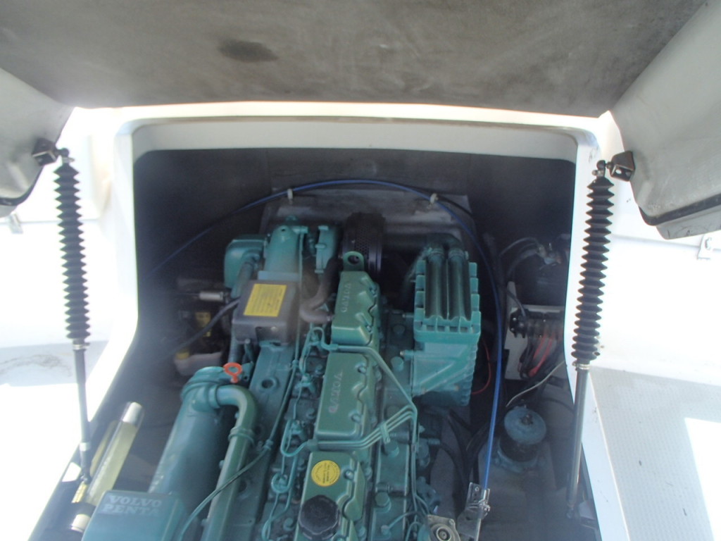 ヤマハ UF-33 FW4 | 【中古艇ドットコム】 中古ボート・ヨットの個人売買応援サイト