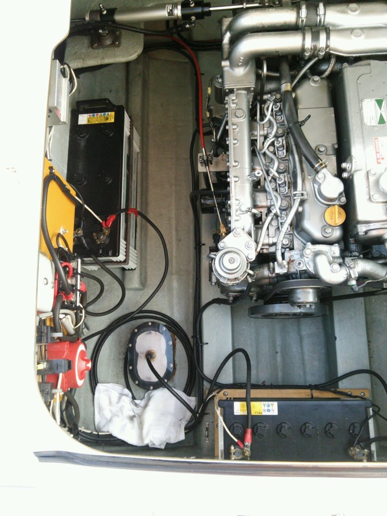 ヤンマー FX24CZ－1K | 【中古艇ドットコム】 中古ボート・ヨットの個人売買応援サイト