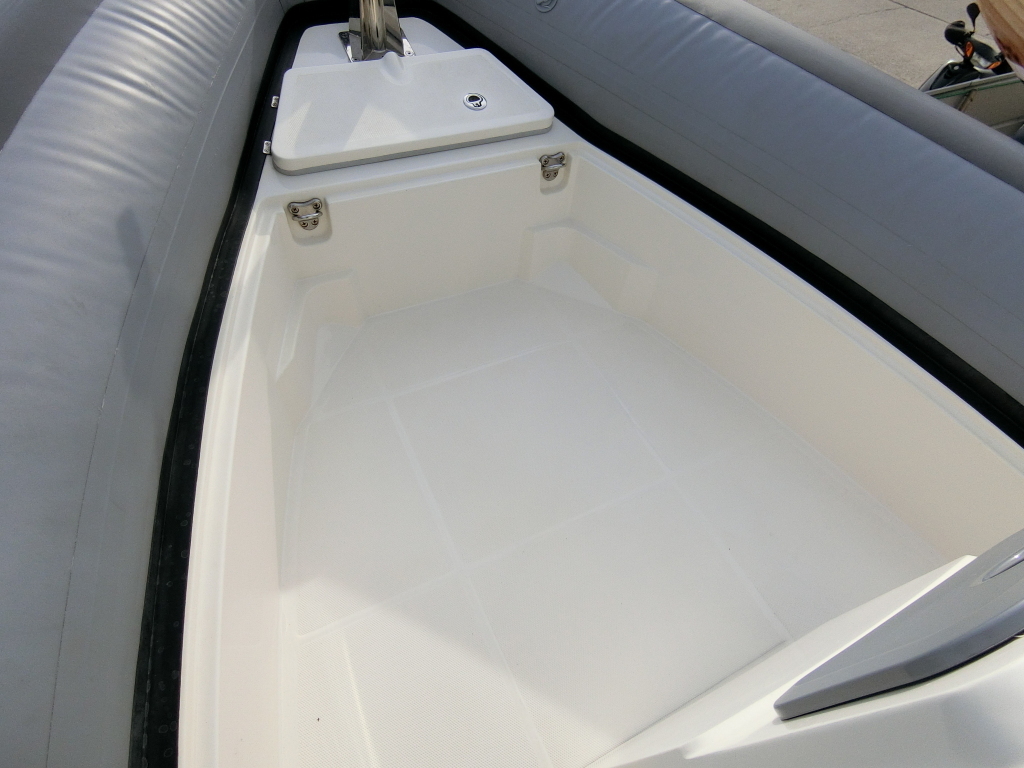 BWA 260 Pro | 【中古艇ドットコム】 中古ボート・ヨットの個人売買応援サイト