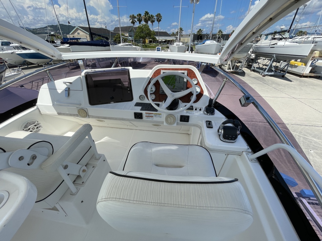 中古艇 ヤマハ SC30（E3E-A） - 「マリタイム」MARI TIME